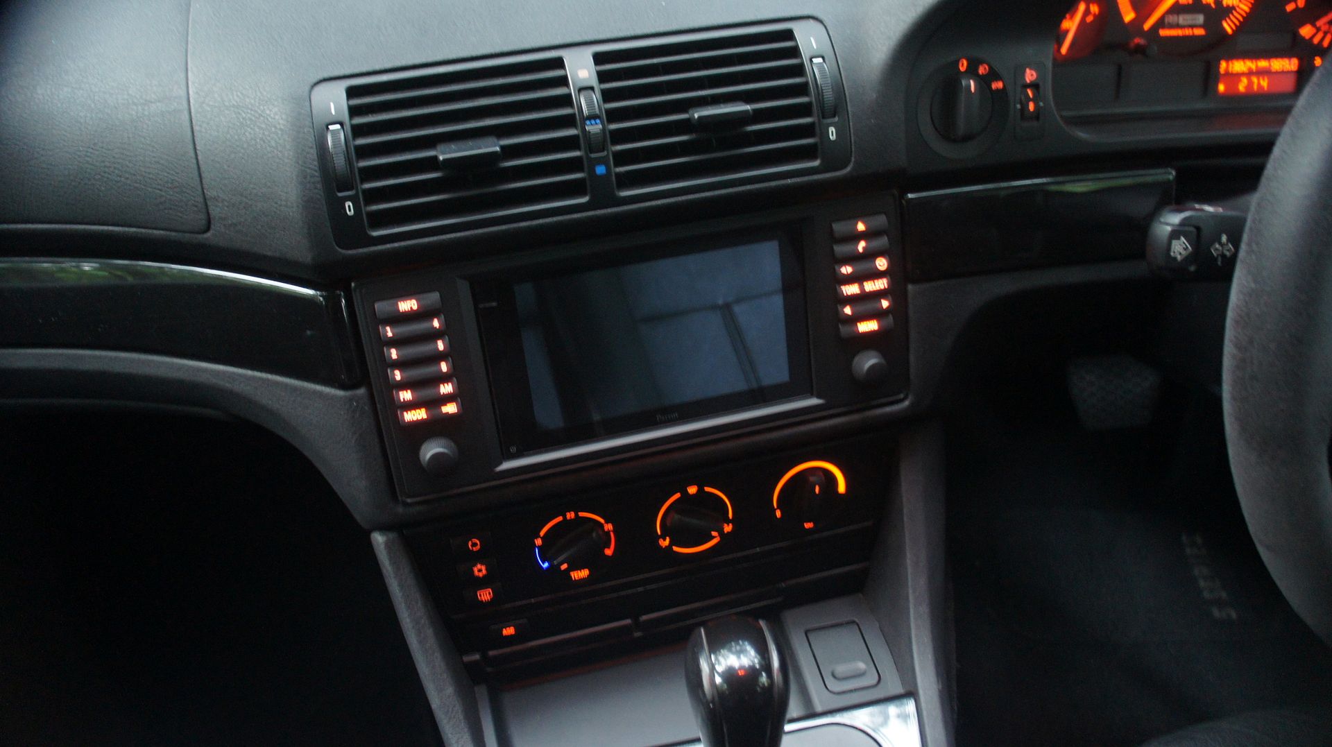 Innovadrive NXG-39 / OEM look Double DIN Fascia - Audio queries - Forum 5
